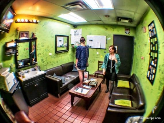 Flappers Comedy Club Review - Something Funny in Burbank