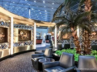 Air China Business Class Lounge Review - Beijing (PEK)