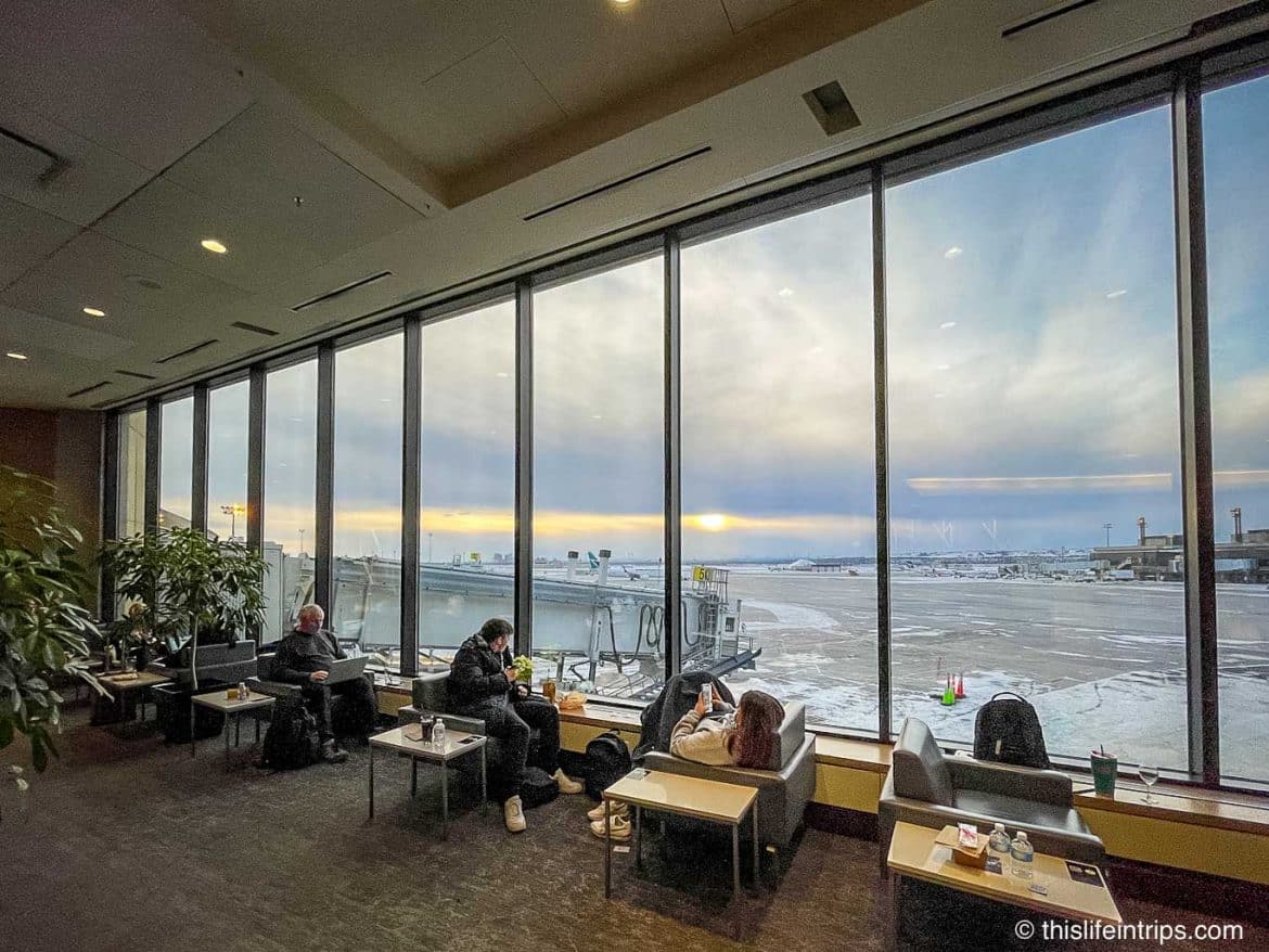 Calgary Maple Leaf Lounge Review - YYC Domestic Departures
