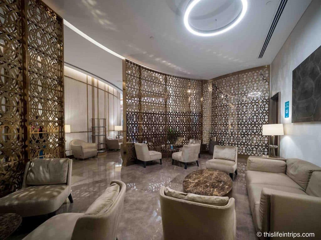 Oman Air First Class Experience - 787-9 Muscat to London