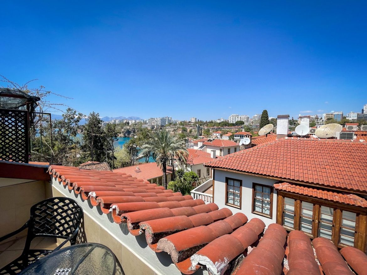 I Almost Went Full White Lotus at a Hotel in Turkey