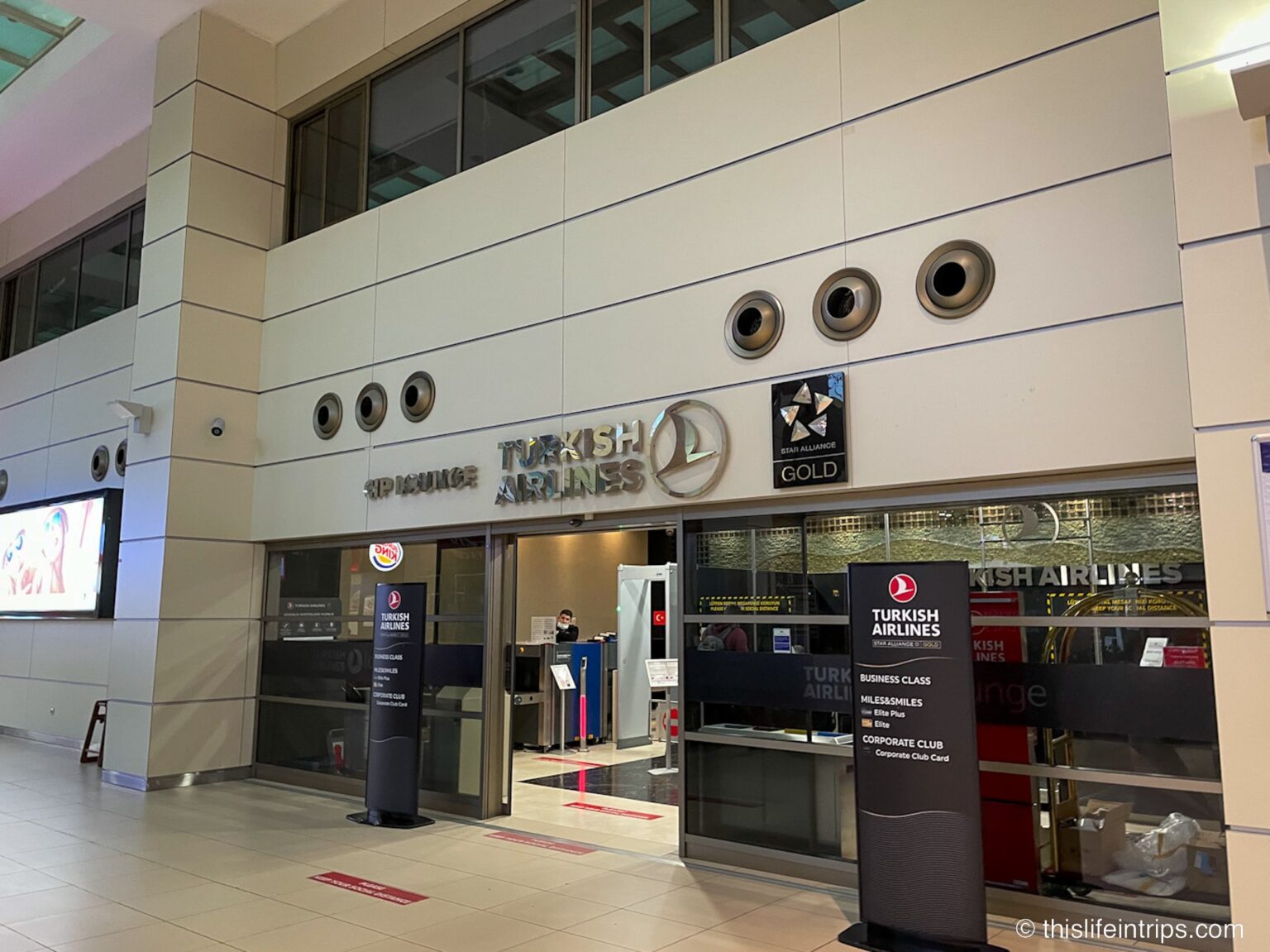 Turkish Air Lines CIP Lounge Antalya Airport Review