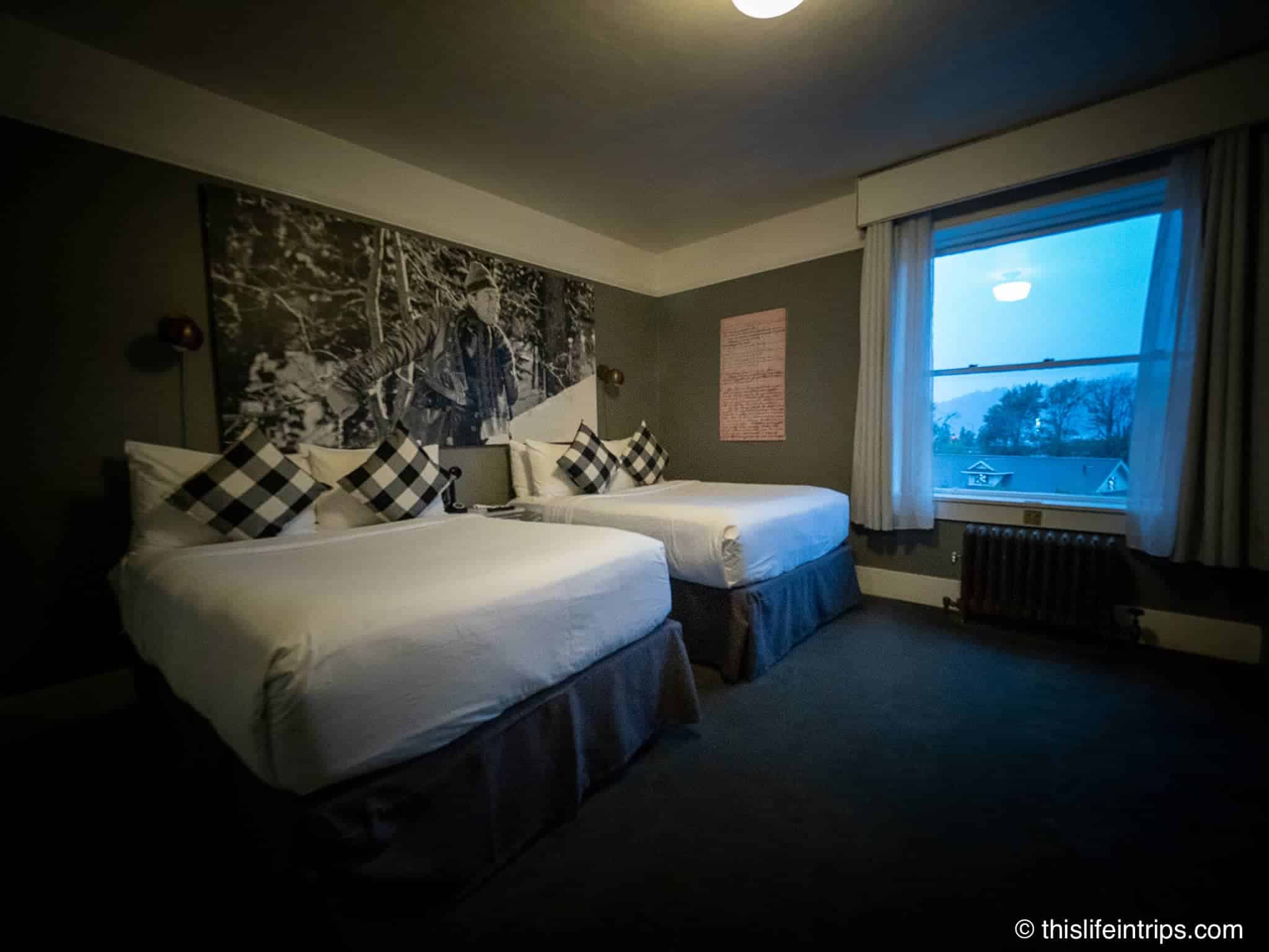 Hood River Hotel Review: Historic Hotel in the Heart of Town