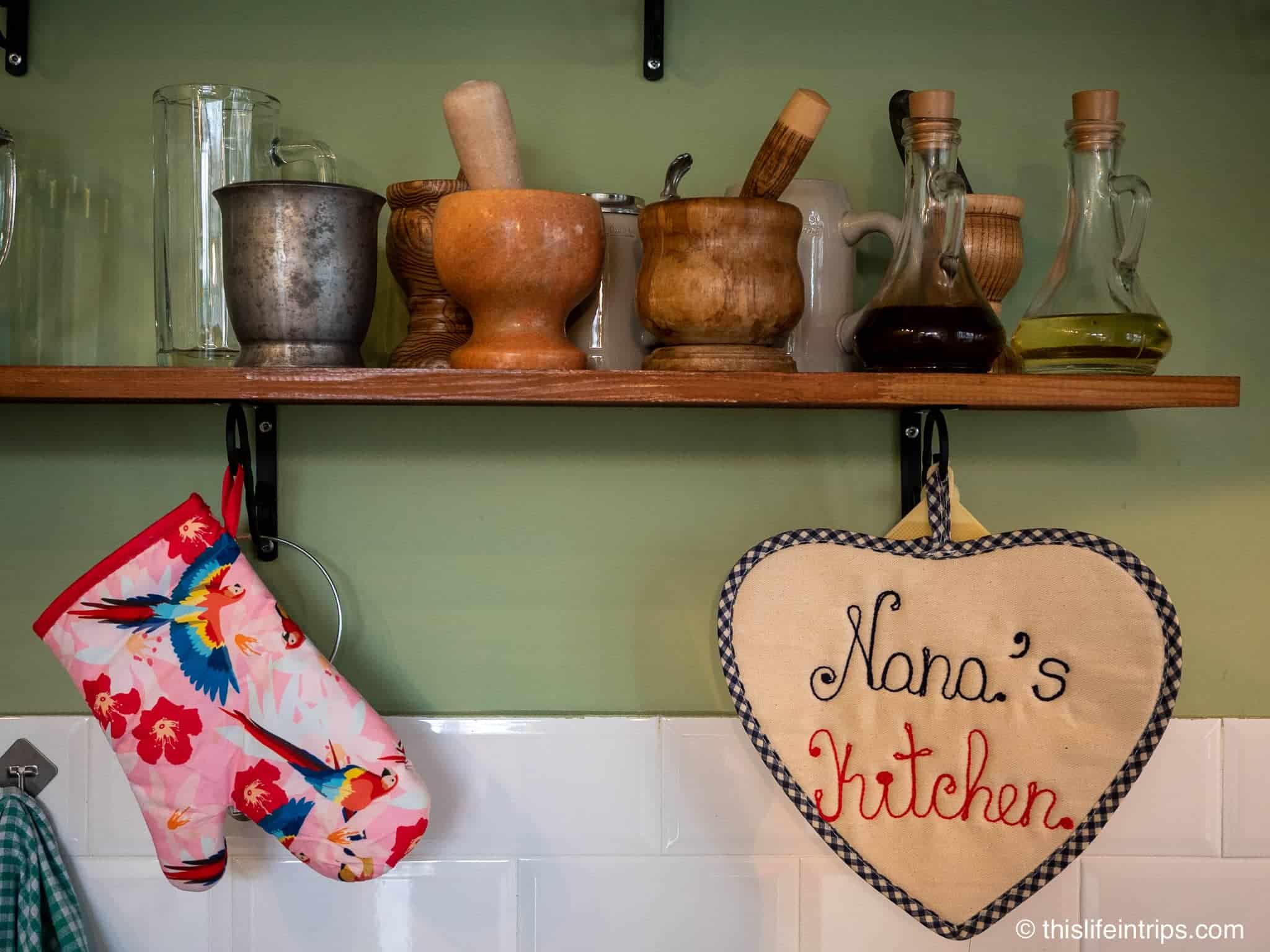 How to Make Khinkali - Nana's Kitchen Cooking Class Tbilisi