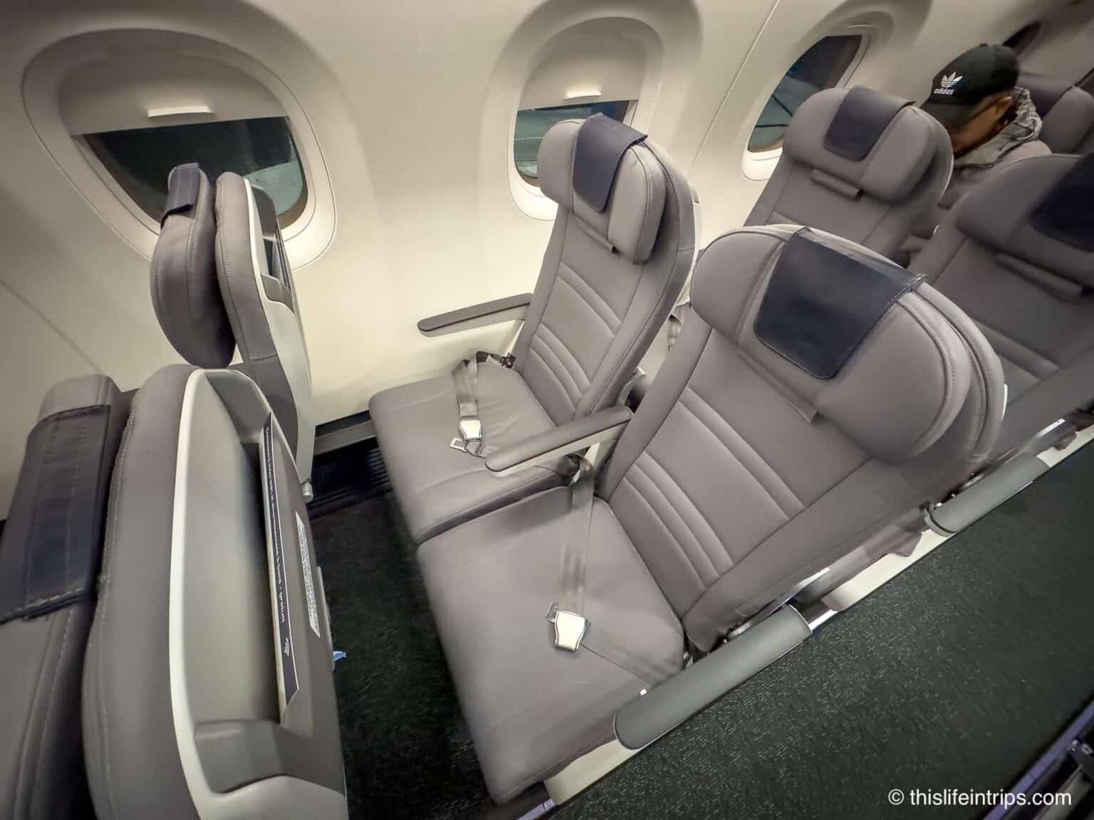 Is Porter Airlines Good? - Porter Airlines Review YVR to YOW